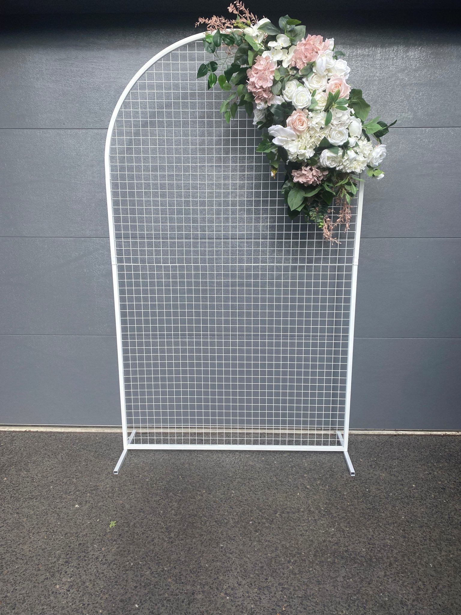 WHITE MESH ARCH BACKDROP | Styled Event Hire